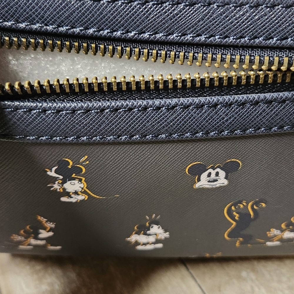 Collectors Rare Loungefly Mickey Mouse Spooky Backpack - Gem